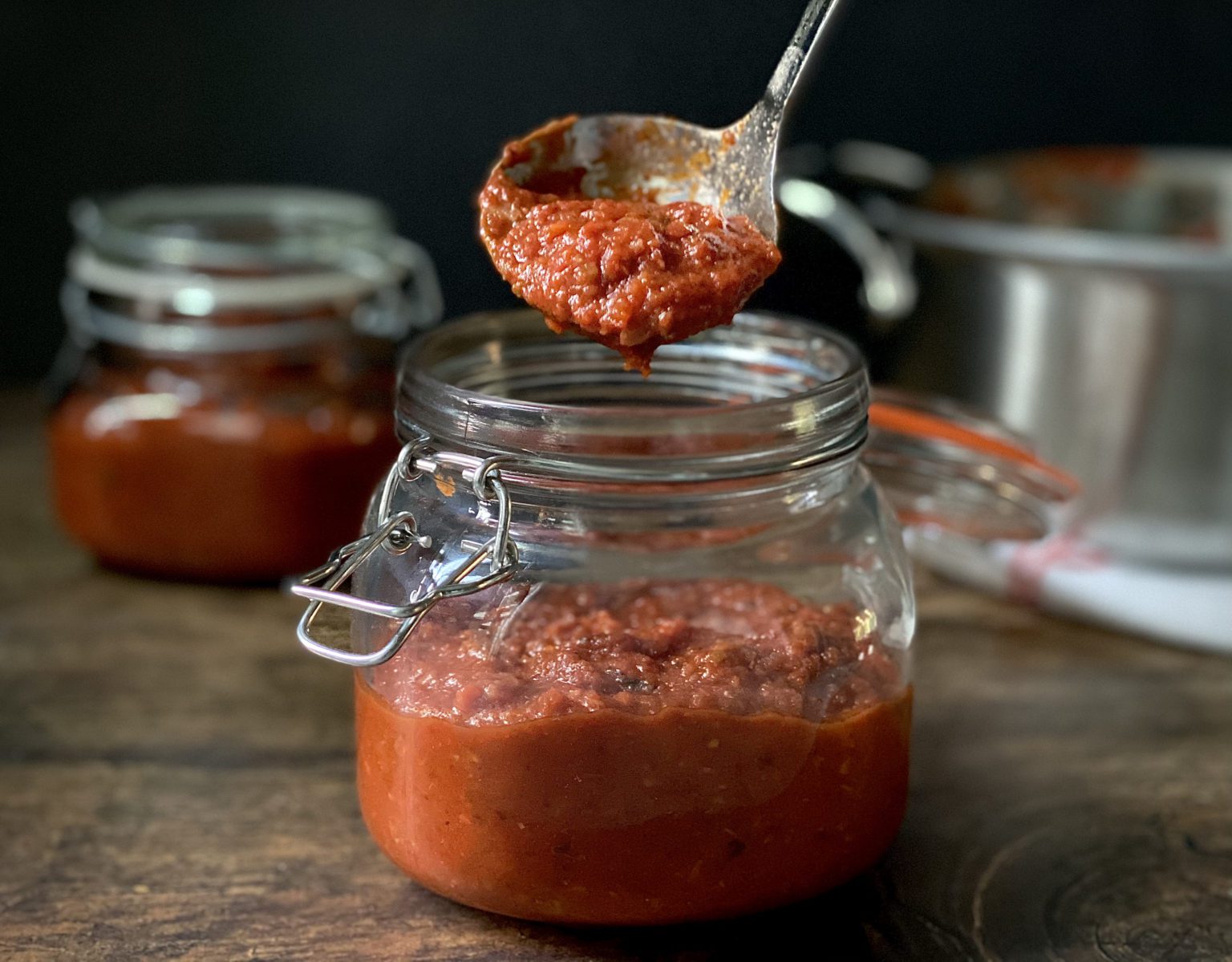 Pantry Friendly Tomato Sauce - Alton Brown