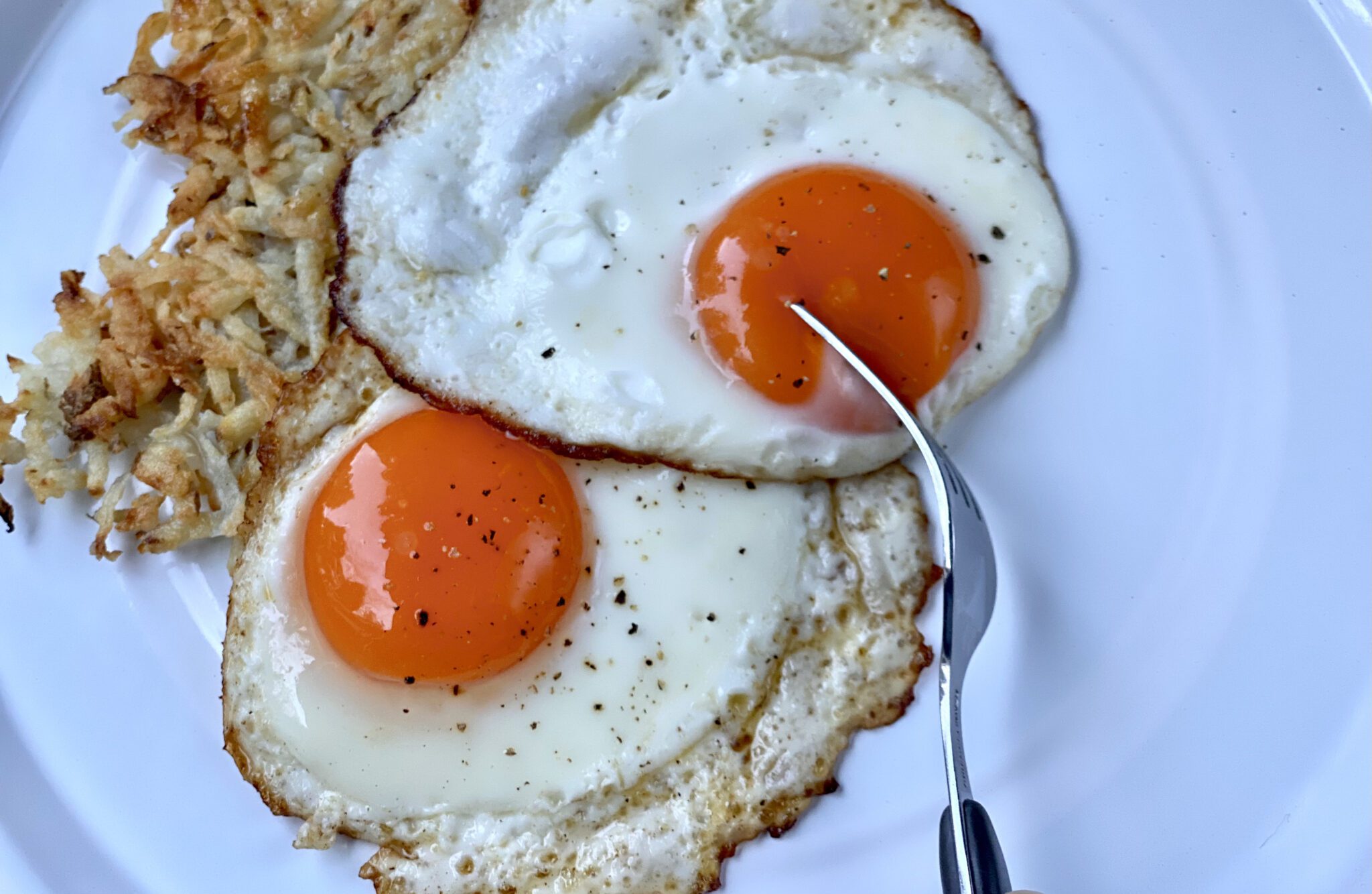 Crispy Fried Eggs - Alton Brown
